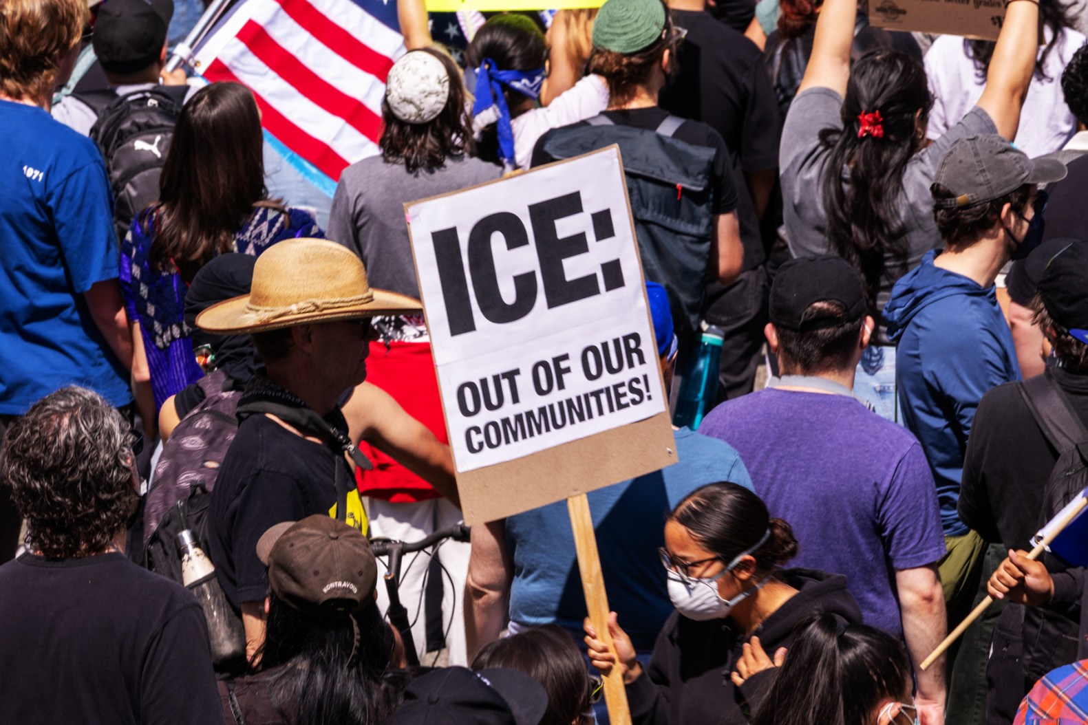 How To Protect Your Immigrant Neighbors From ICE Raids