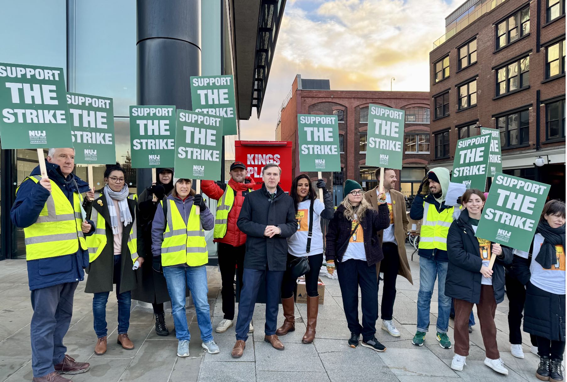 Billion-Dollar Endowment Leaves London’s Left-Wing Journalists Unhappy ...