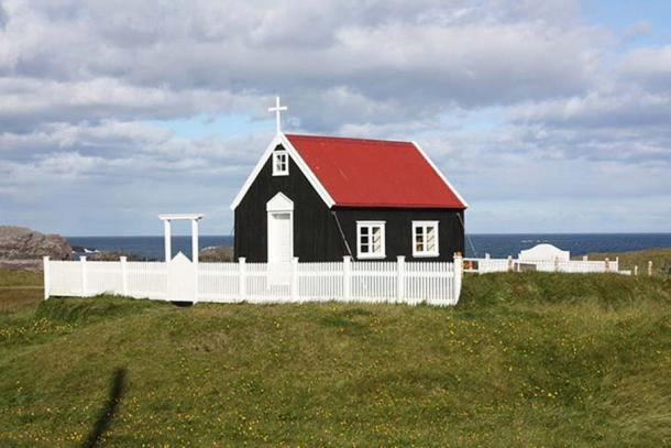 Necropants: Unraveling the Myth of Iceland’s Human Flesh Trousers