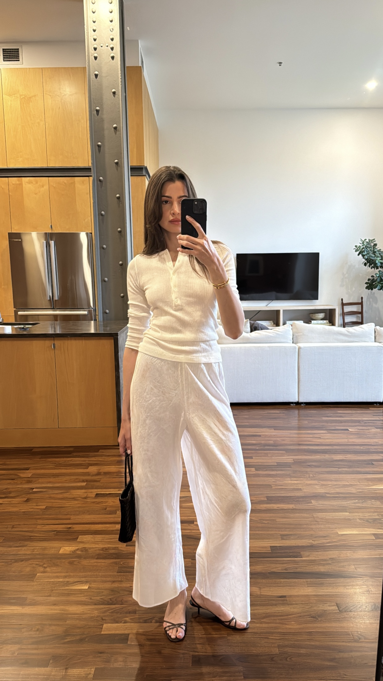 Recent Looks: A Roundup - by Anna Porte - Anna’s Substack