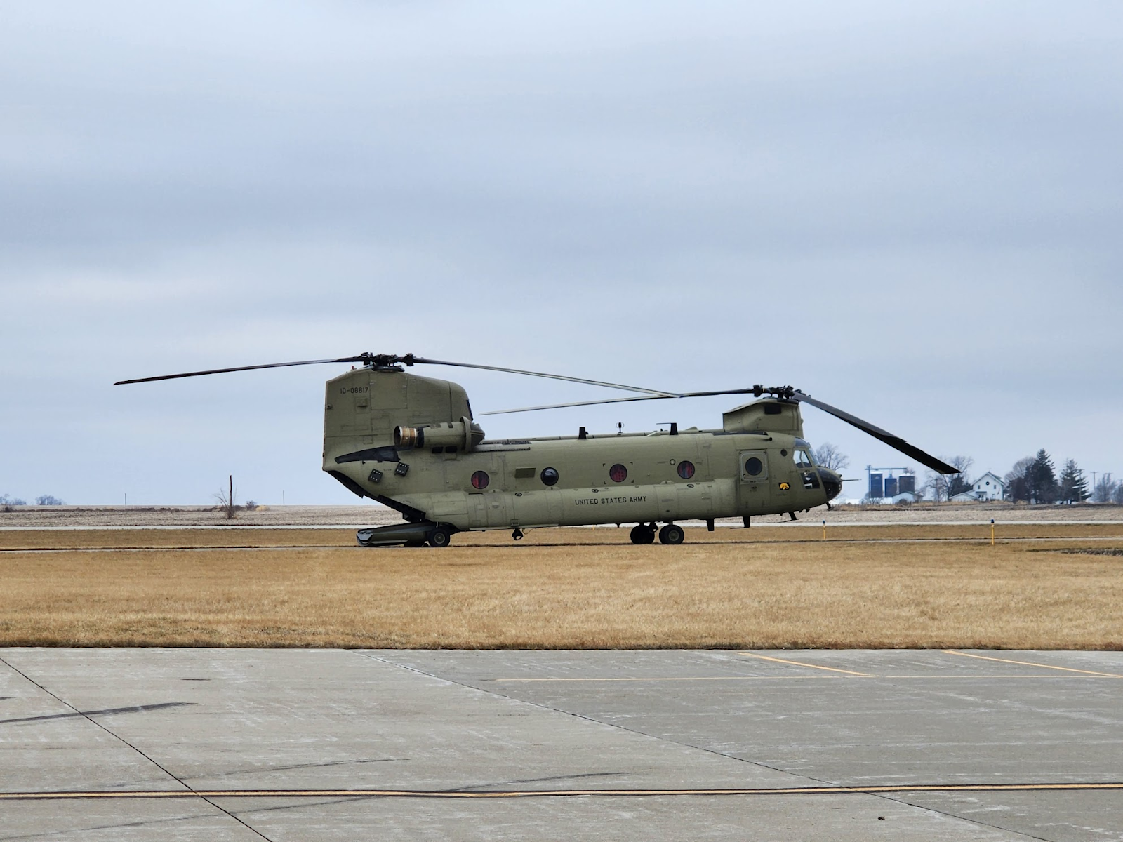 A Ride on a CH-47 Chinook Helicopter! - by Robert Leonard