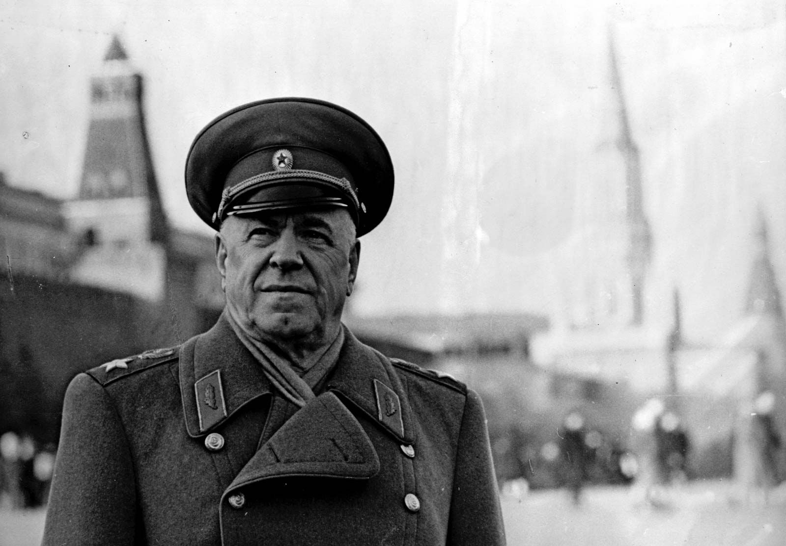 Zhukov: Russia's WW2 Hero - by Kalumiana Kalumiana