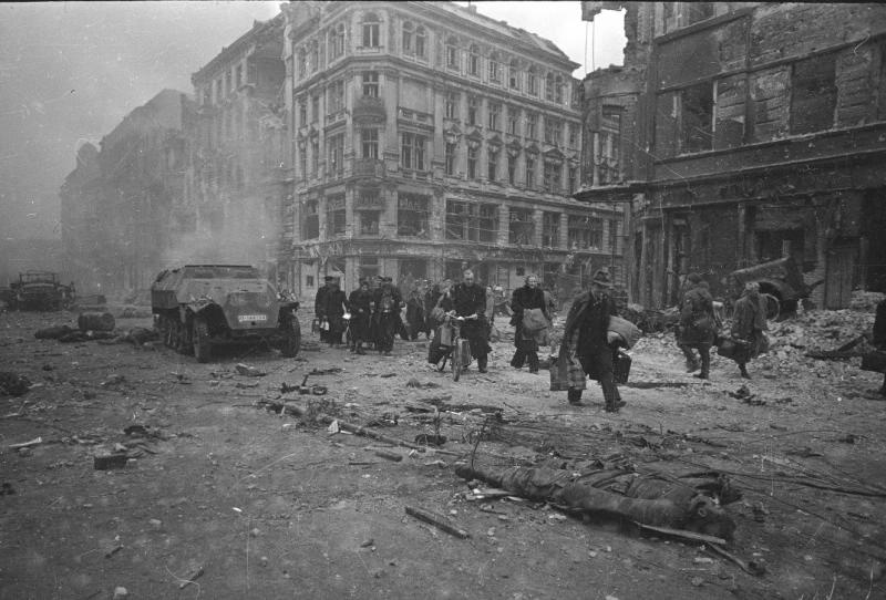 The Red Army in Berlin - by Martin Cherrett