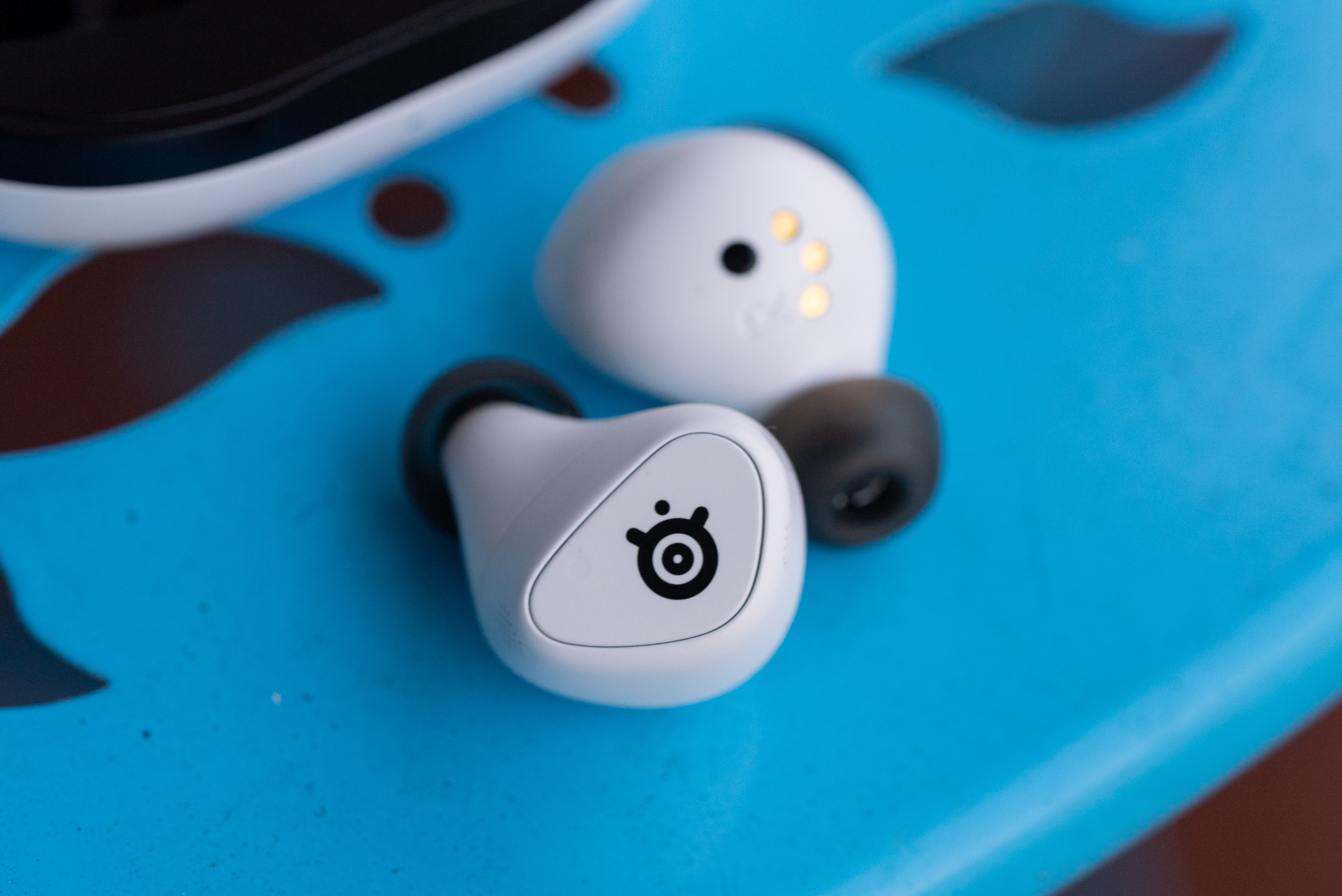 SteelSeries Gamebuds review: the only gaming earbuds you need for the ...