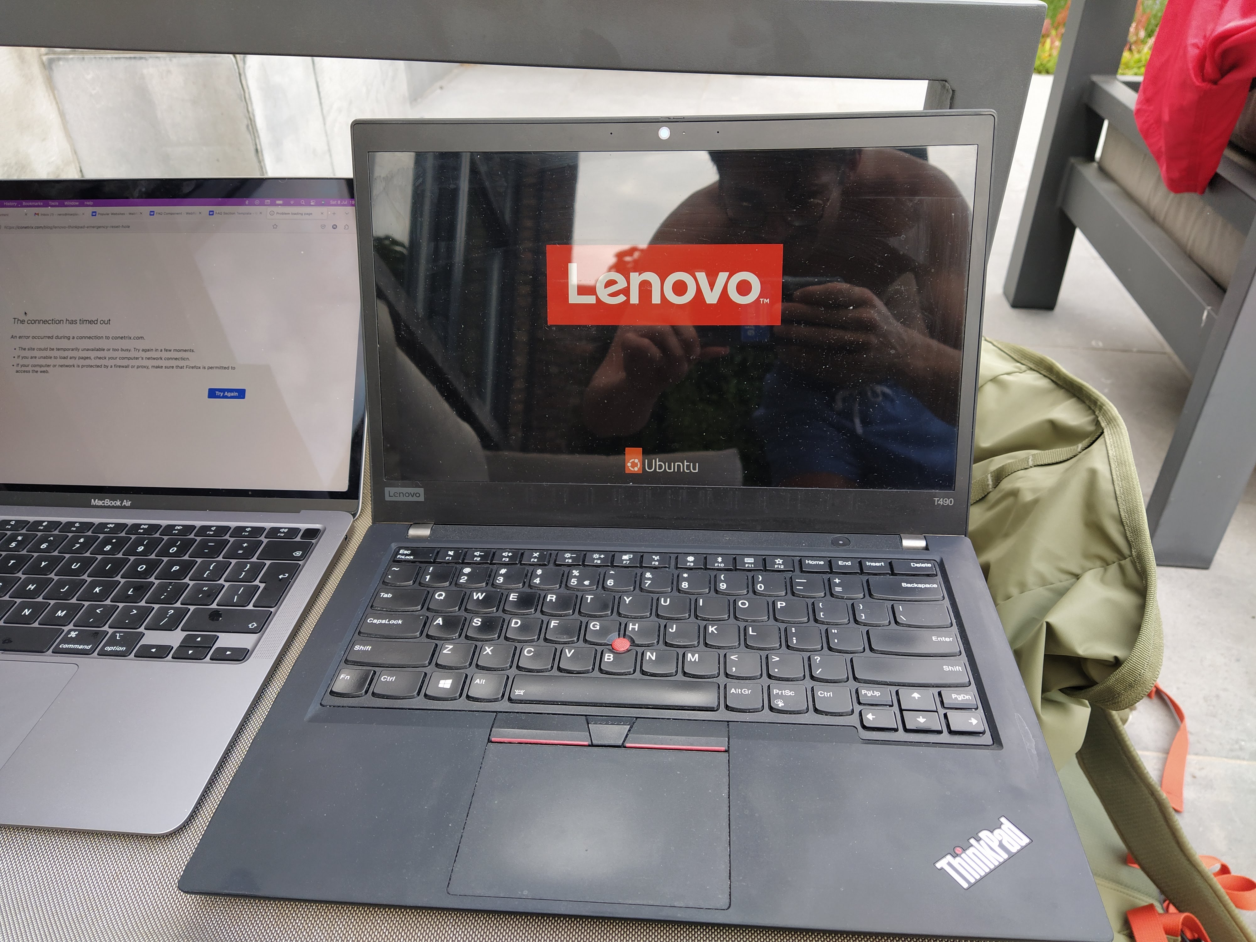 My broken ThinkPad plays music upon booting