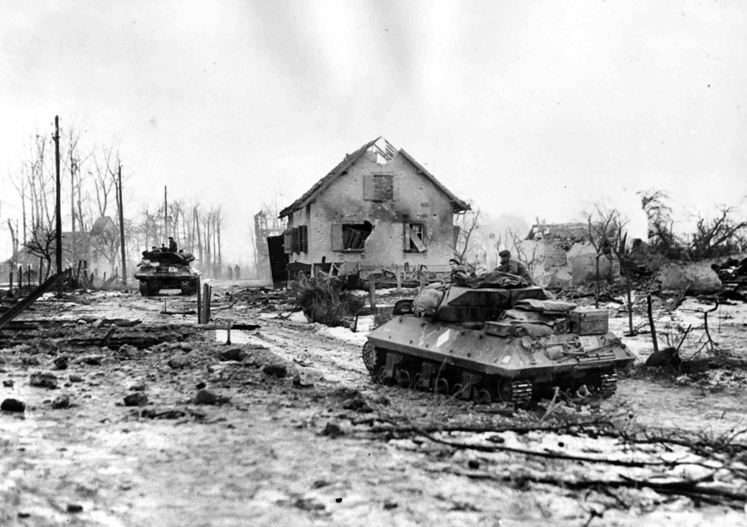 Last stand on a burning tank - by Martin Cherrett