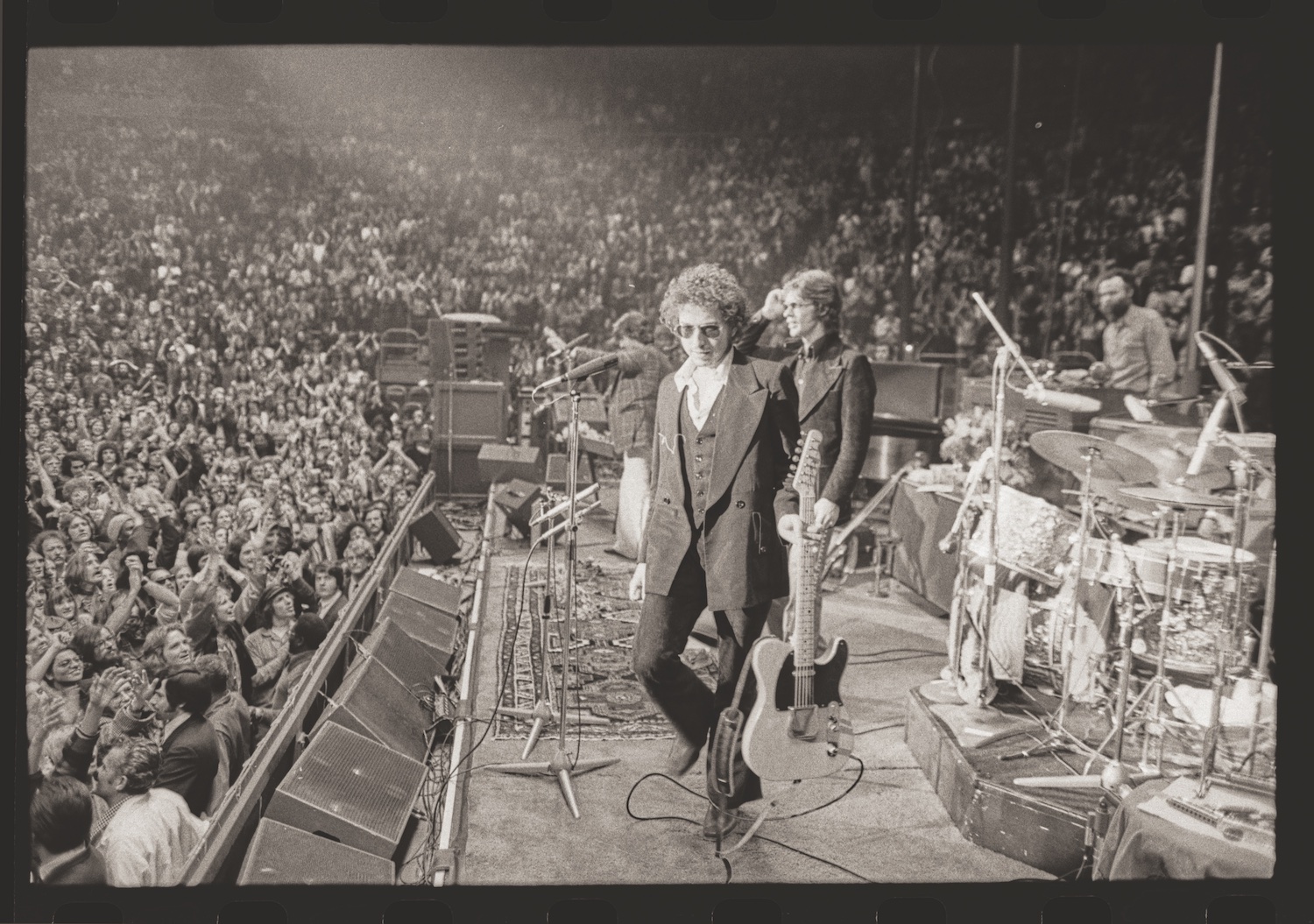 A Show-By-Show Listening Guide to Bob Dylan's Massive '1974 Live ...