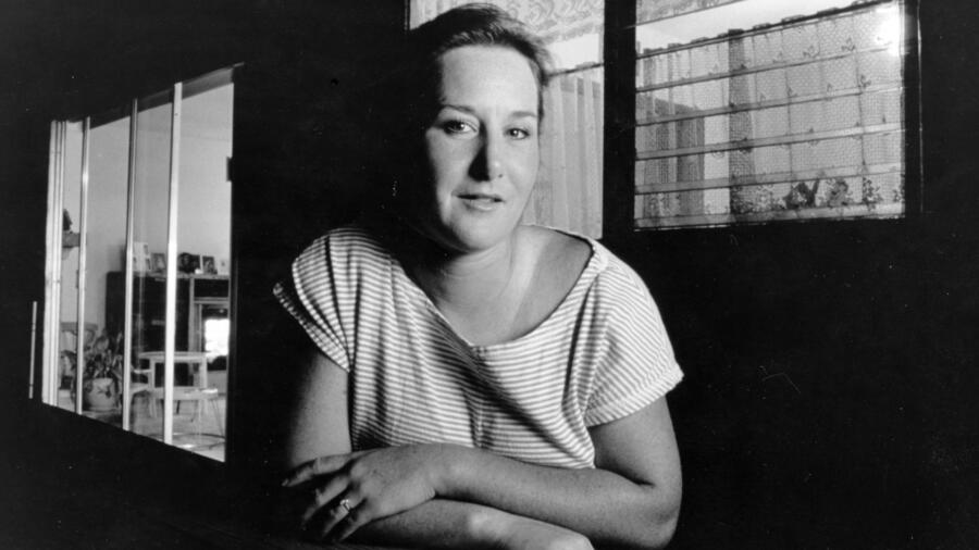 Bad Company: The Chilling Tale of Colleen Stan, "The Girl in the Box"