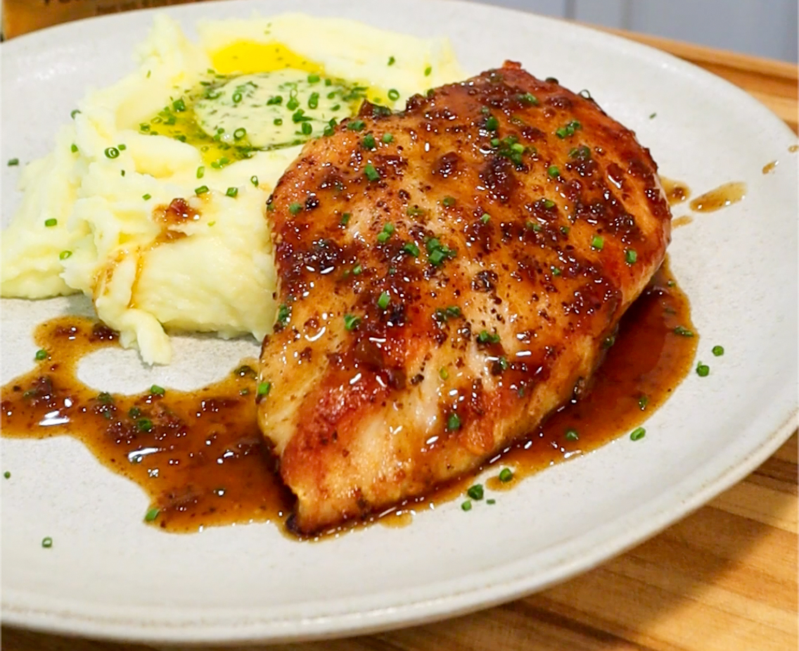 Herby Pan-Seared Chicken with Mashed Potatoes & Compound Butter