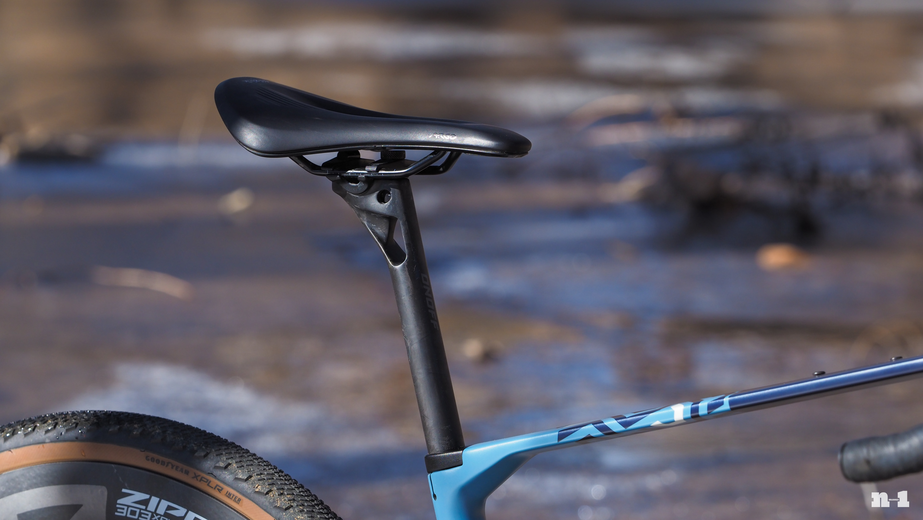 Mondraker Arid Carbon gravel bike review - by James Huang