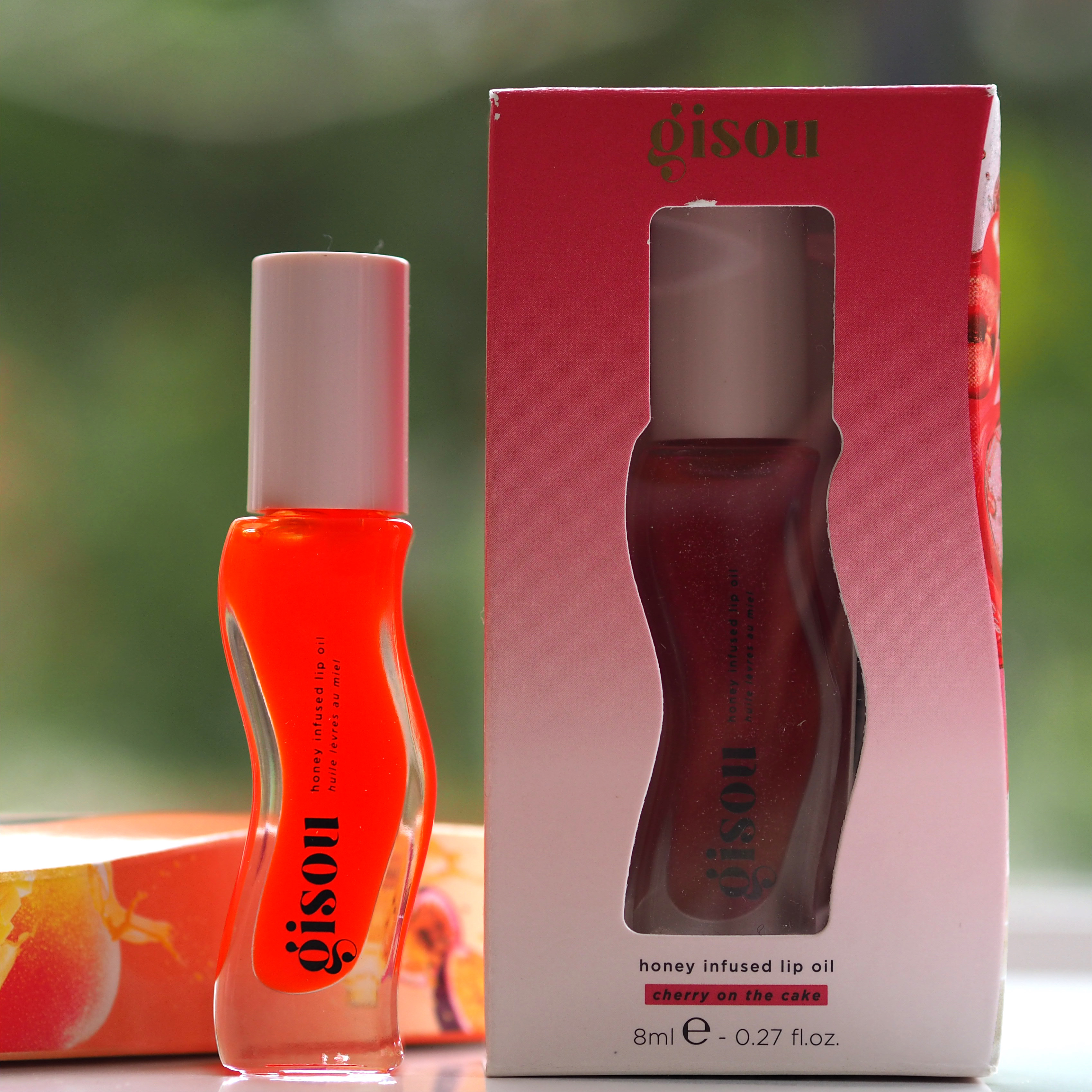 Gisou Lip Oil Review - BritishBeautyBlogger