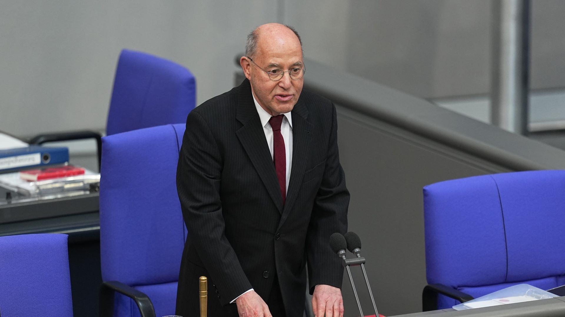 The cartel parties of Germany make a literal communist and alleged ...