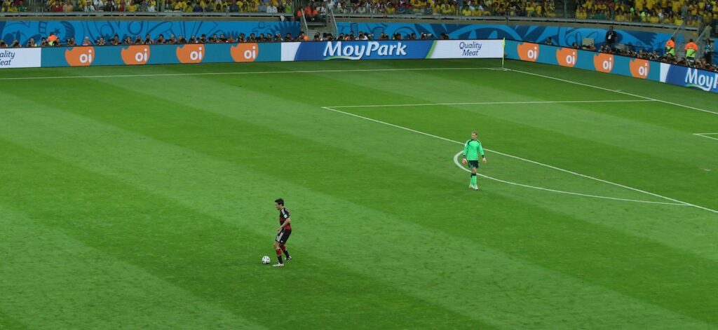 A complete guide to the sweeper keeper role
