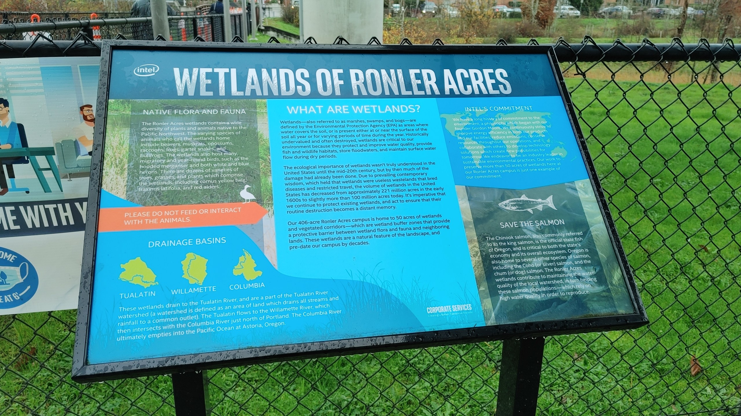 Intel Renames Oregon Fab: Gordon Moore Park. Adds +270k sq ft, 18A Node ...