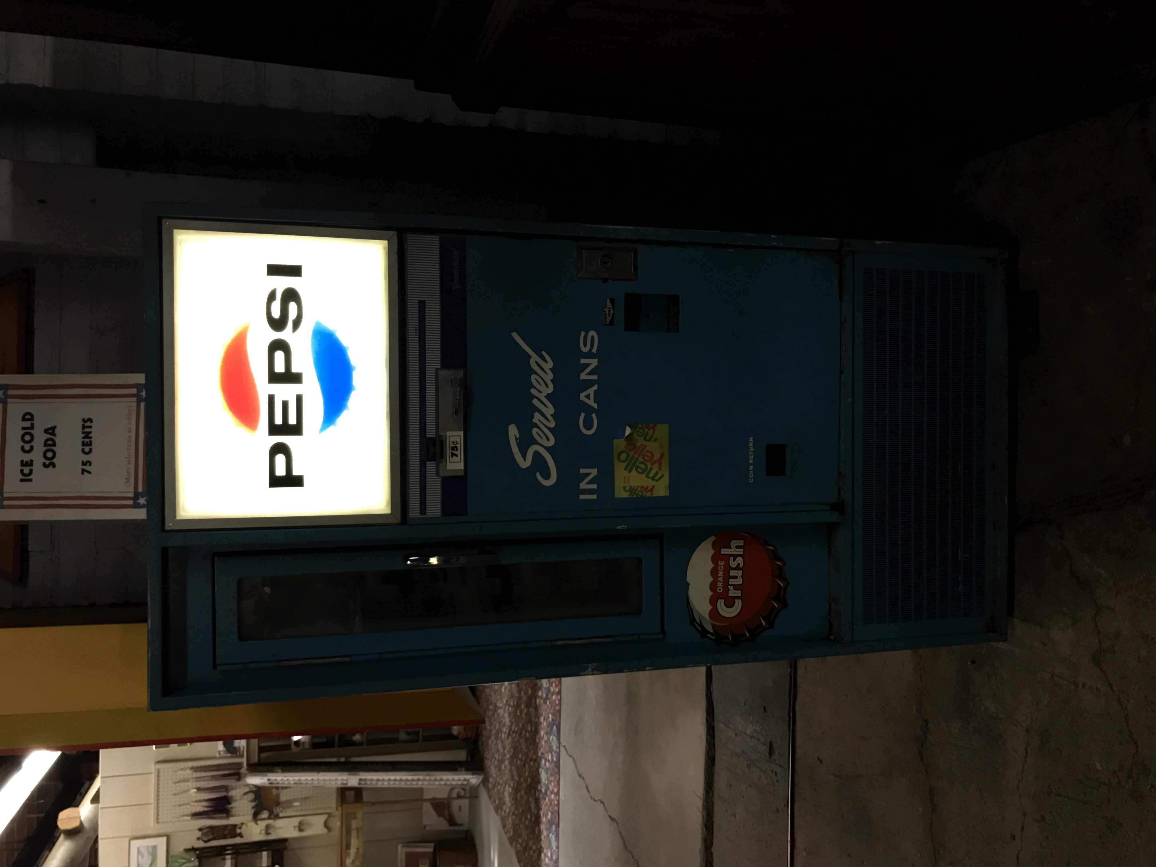 Pepsi's new retro logo and the evolution of an icon as seen on the ...