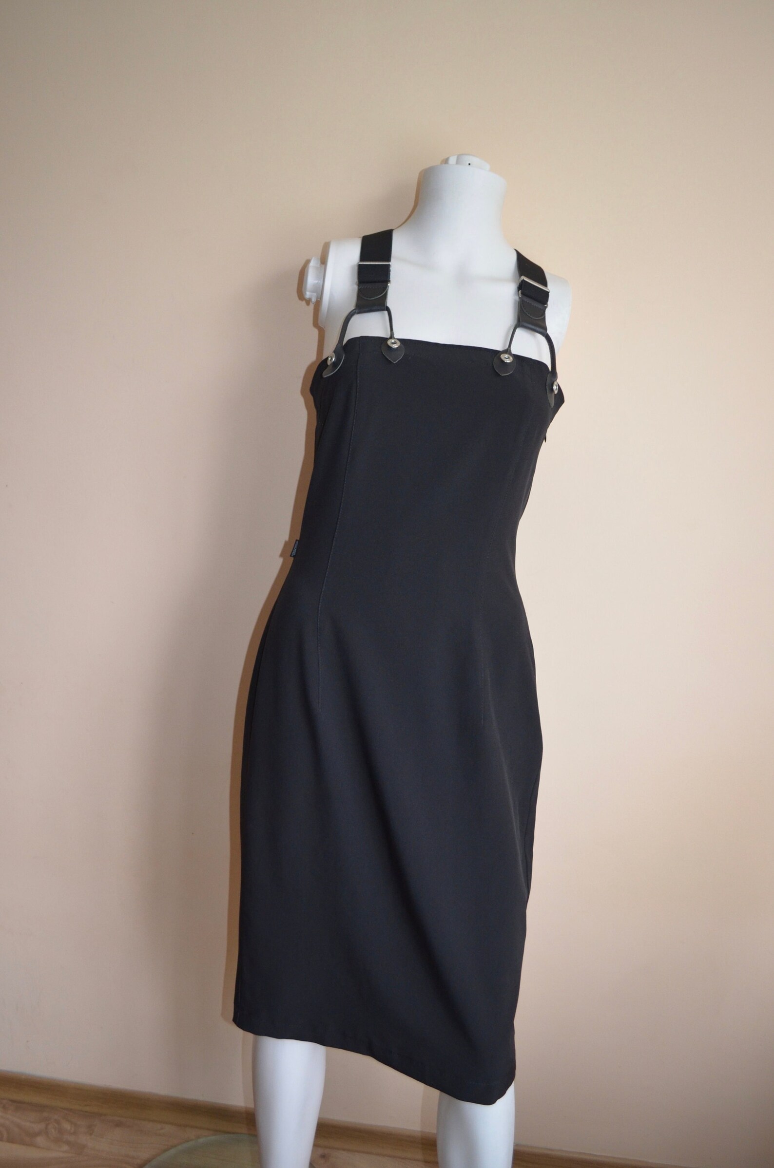 How to Dress Like a Hadestown Character - by Em Seely-Katz