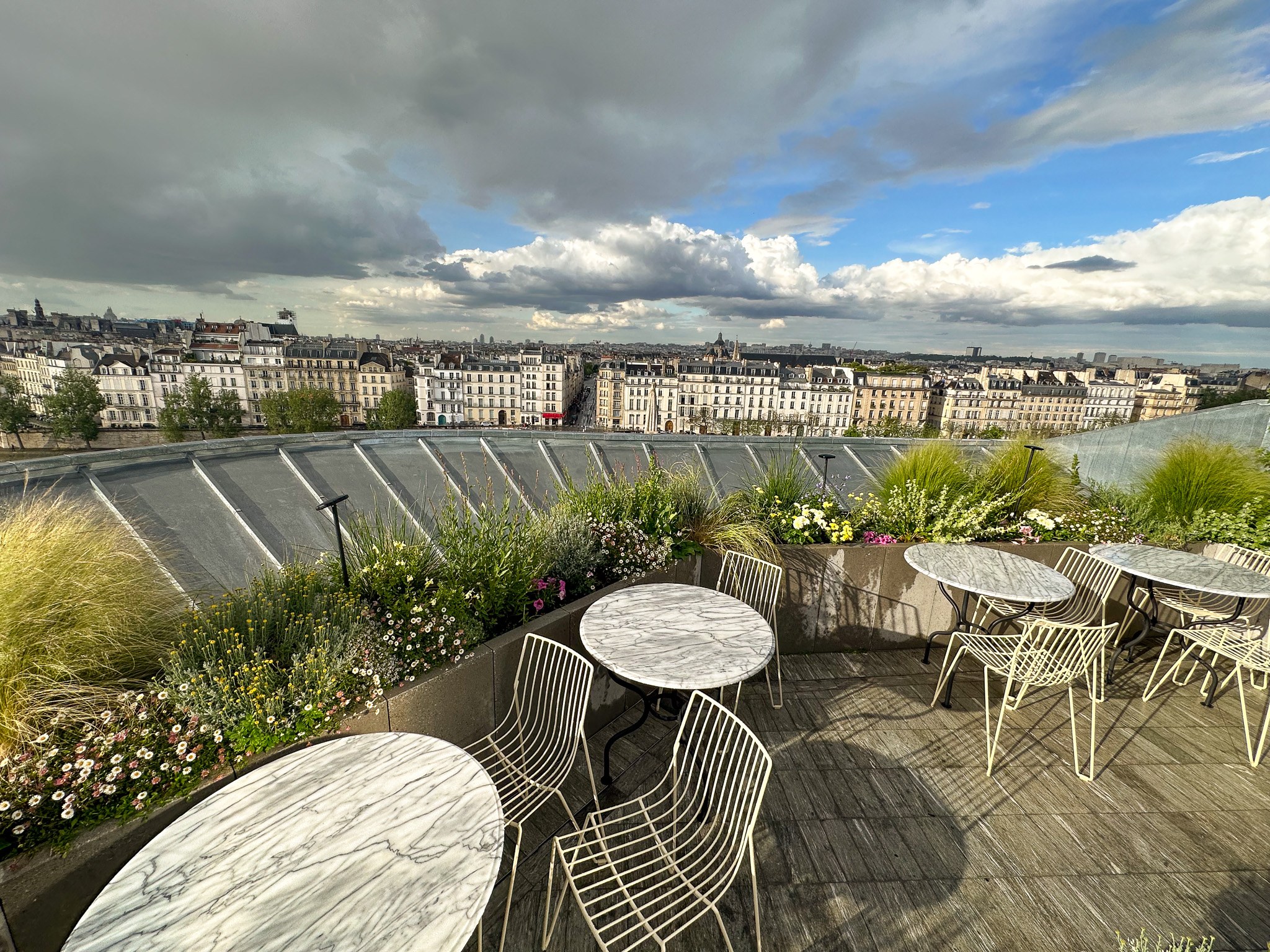 Where to eat in Paris when you haven't planned ahead