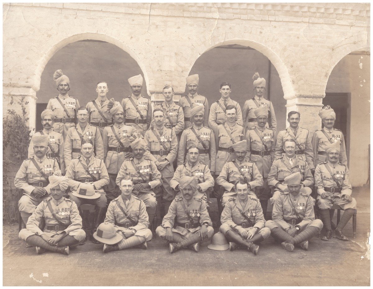 Brigade Of The Guards : A Short Introduction to India's Guard Regiment