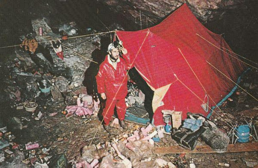 The Man Who Lost Time: Michel Siffre's Groundbreaking Cave Experiments