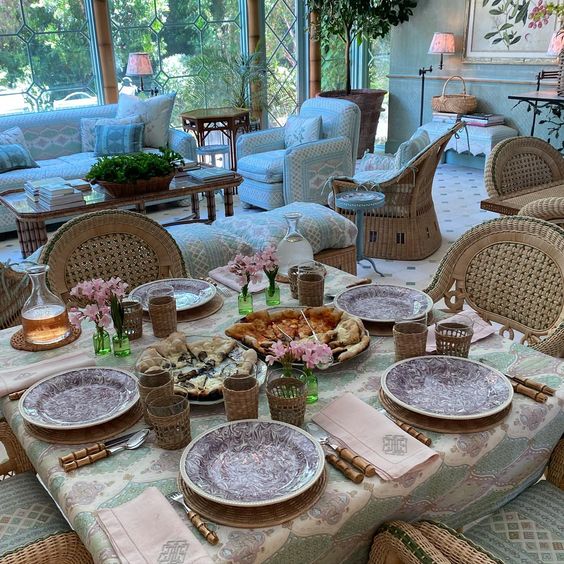 That's the fork I knew. - HABITUALLY CHIC