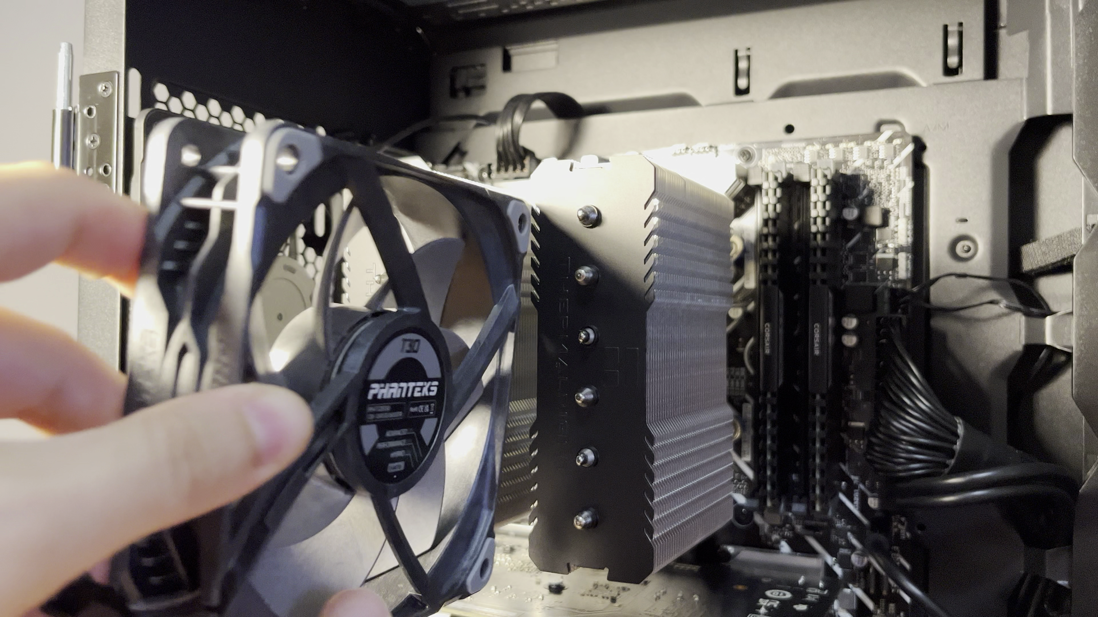 The Best 120mm Fans - by Jesse Durden - HeckaTech