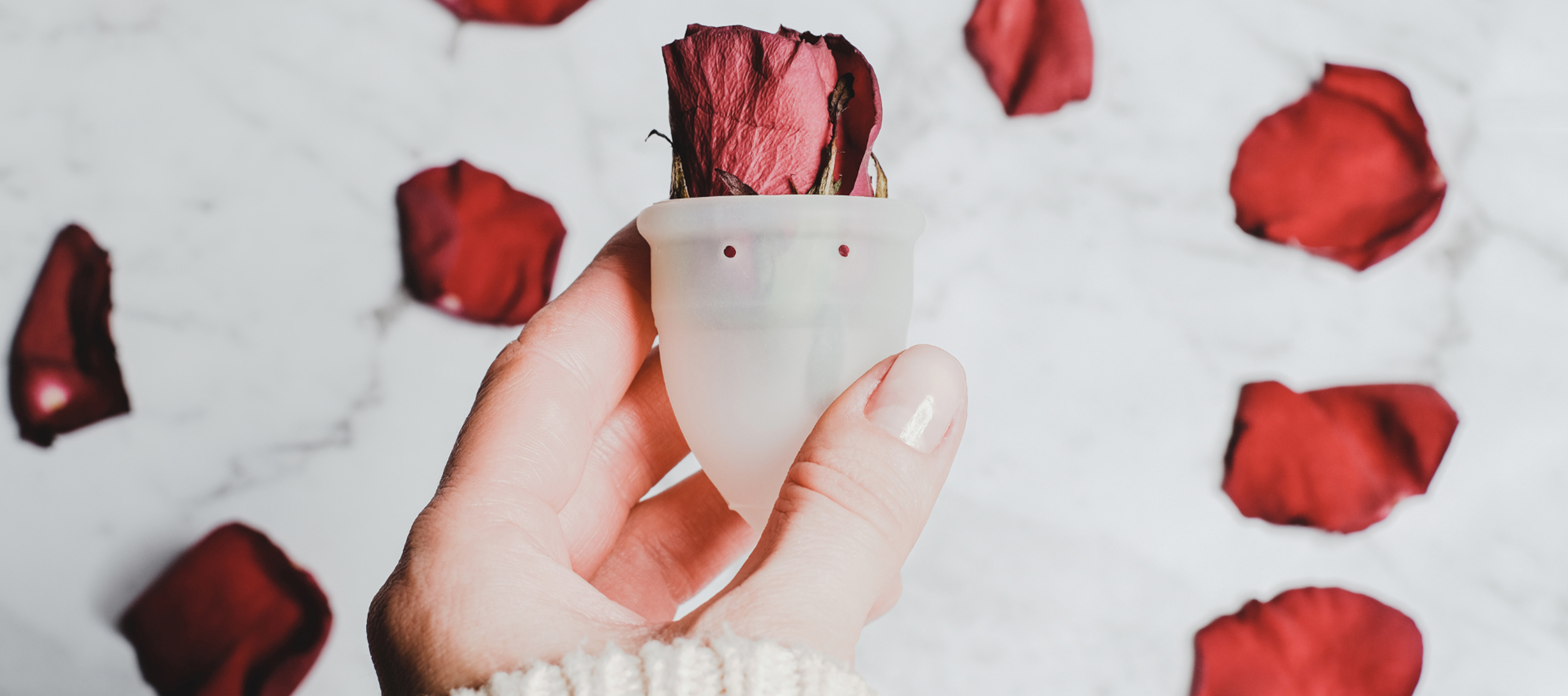 Demystifying Period Odors: What's Normal, What's Not, and How to Stay Fresh