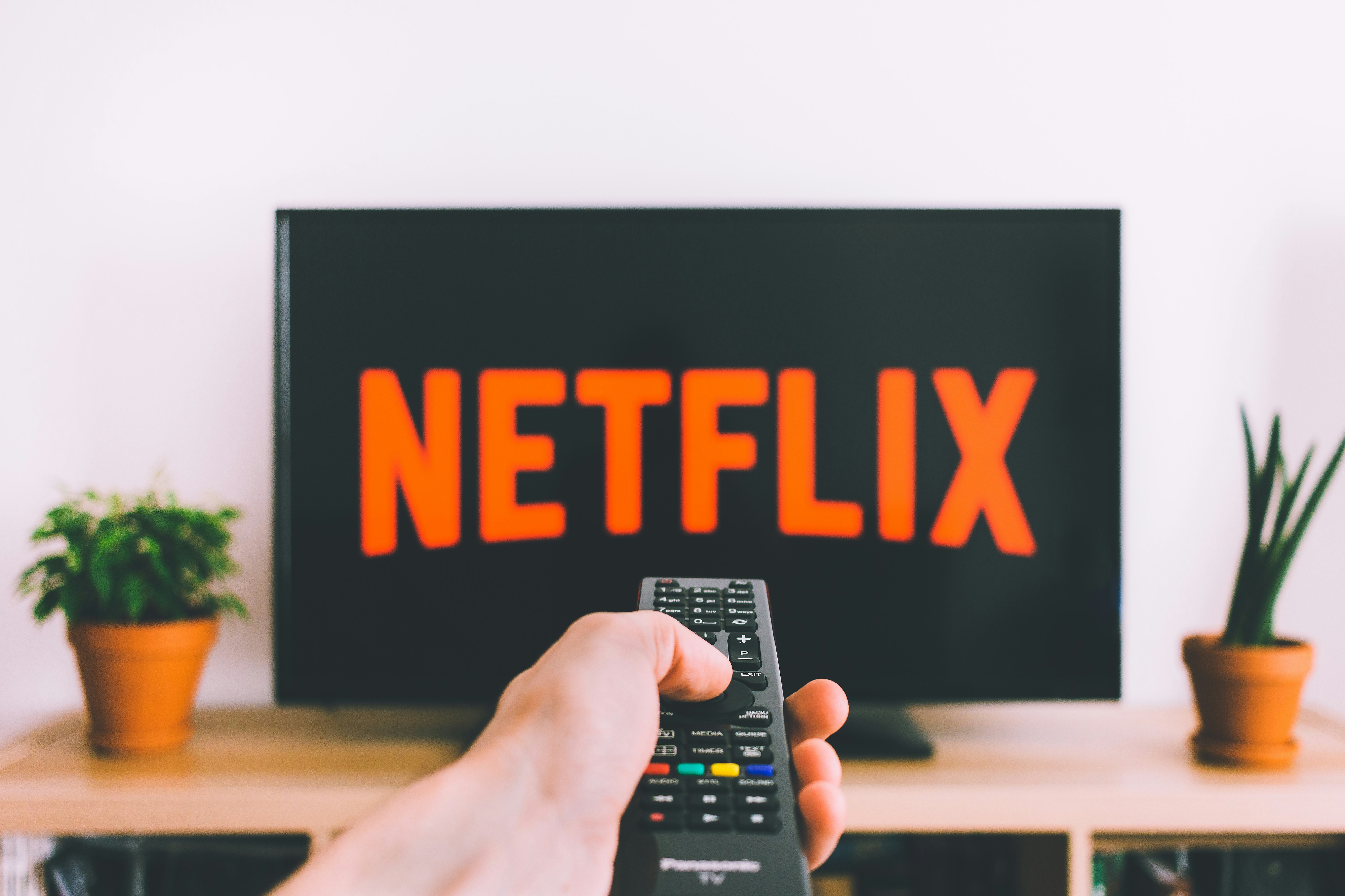 How Netflix’s Algorithm Really Decides What You Watch?