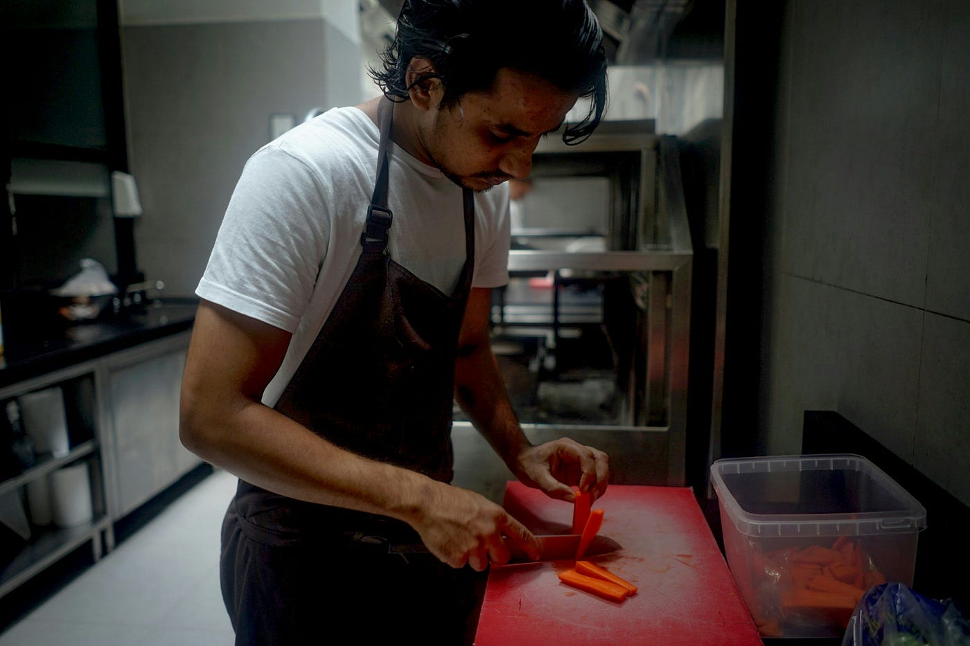 The Five Reasons Most People Can’t Cook (And What You Can Do Differently)