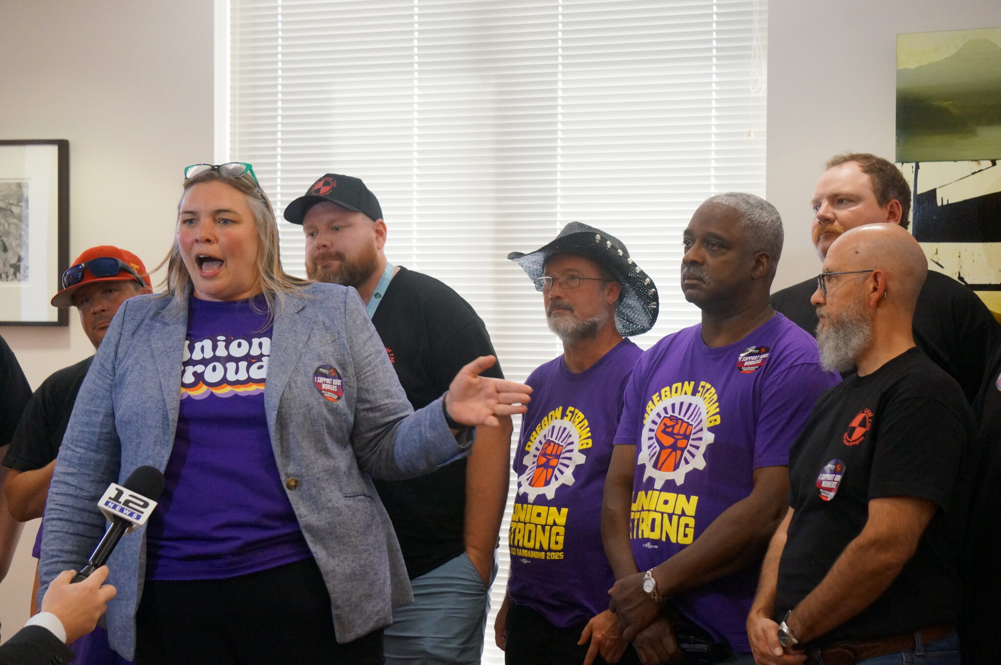 Union boss raise dwarfs represented workers'