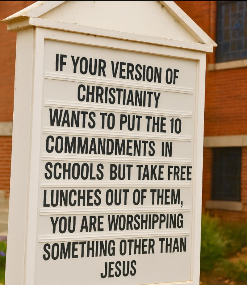 Charlie Dog (@cttr):