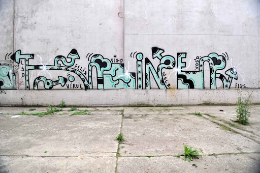 Anti-Style/Ignorant Style - My Thoughts On Your Walls