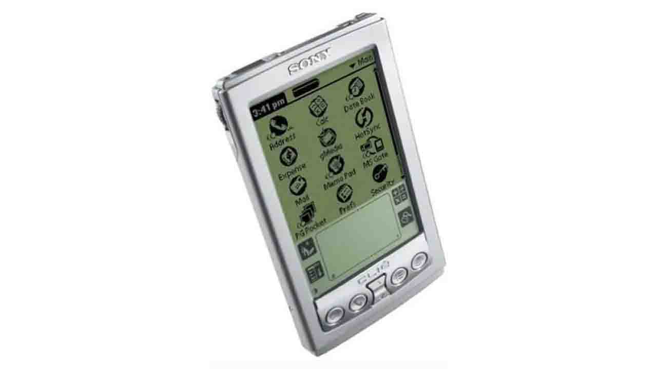 Complete Visual Guide to Sony CLIÉ (2000-2004)