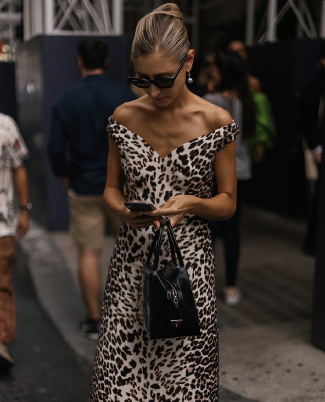 The Art of the Updo - by Jenny Walton - JENNY SAIS QUOI