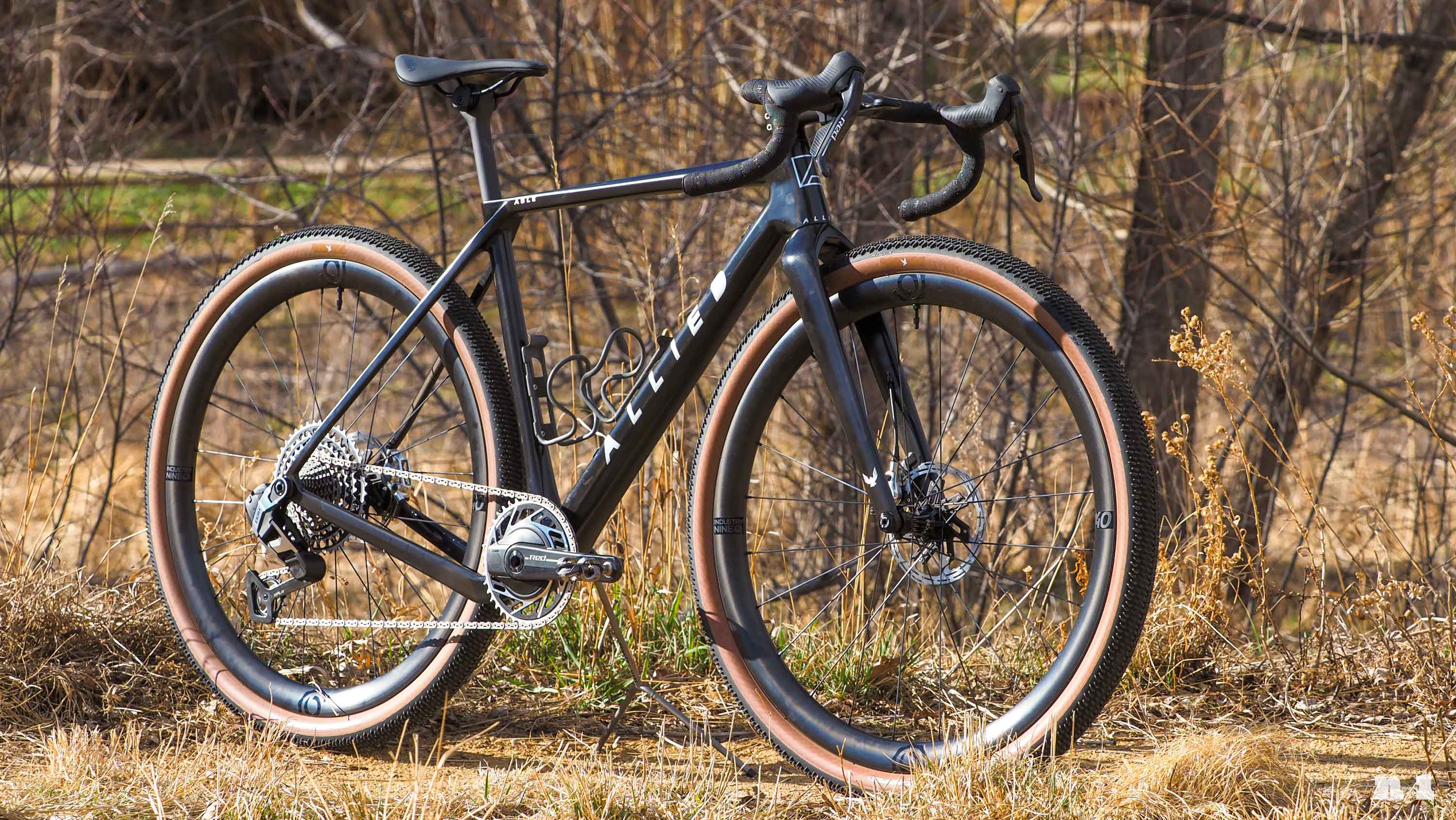 2025 Allied Able gen 2 gravel bike review - by James Huang