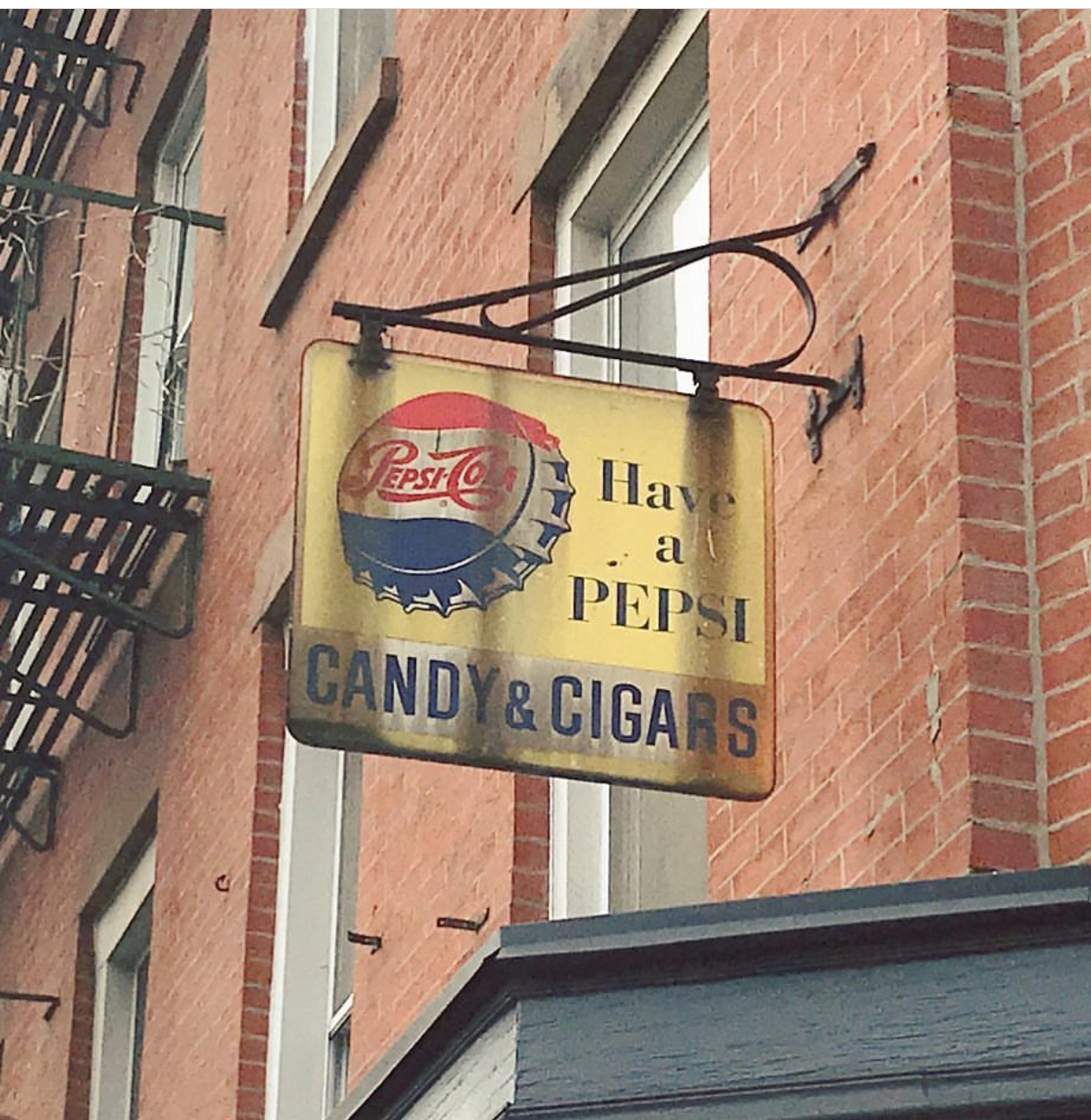 Pepsi's new retro logo and the evolution of an icon as seen on the ...