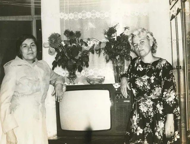 Glimpsing a New World: How the Soviets Celebrated Television – Vintage ...