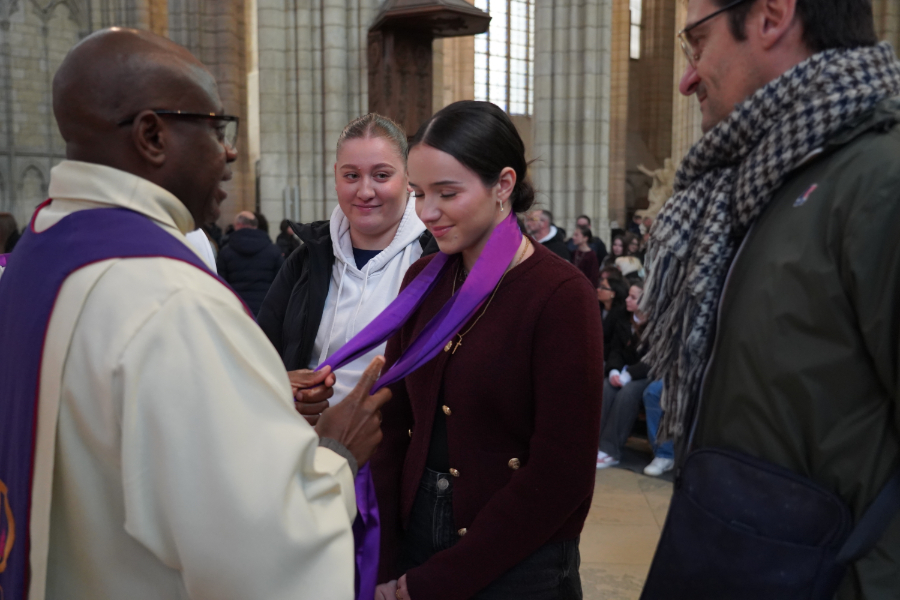 Bibles and Islam? — The unexpected roots of France’s ‘baptism boom’