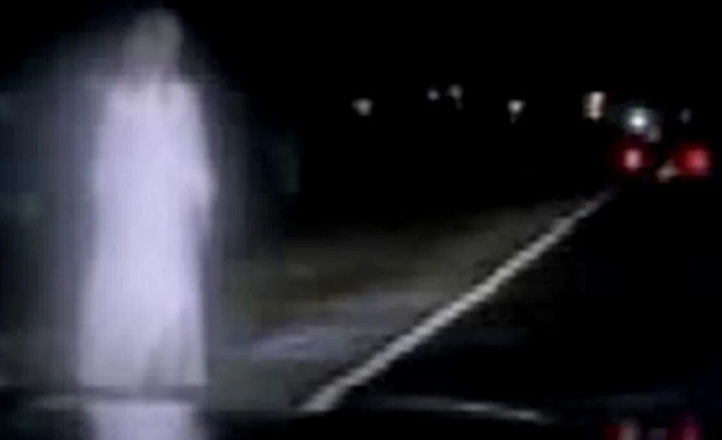 The Haunting Legend of Resurrection Mary: Chicago's Most Famous Ghost