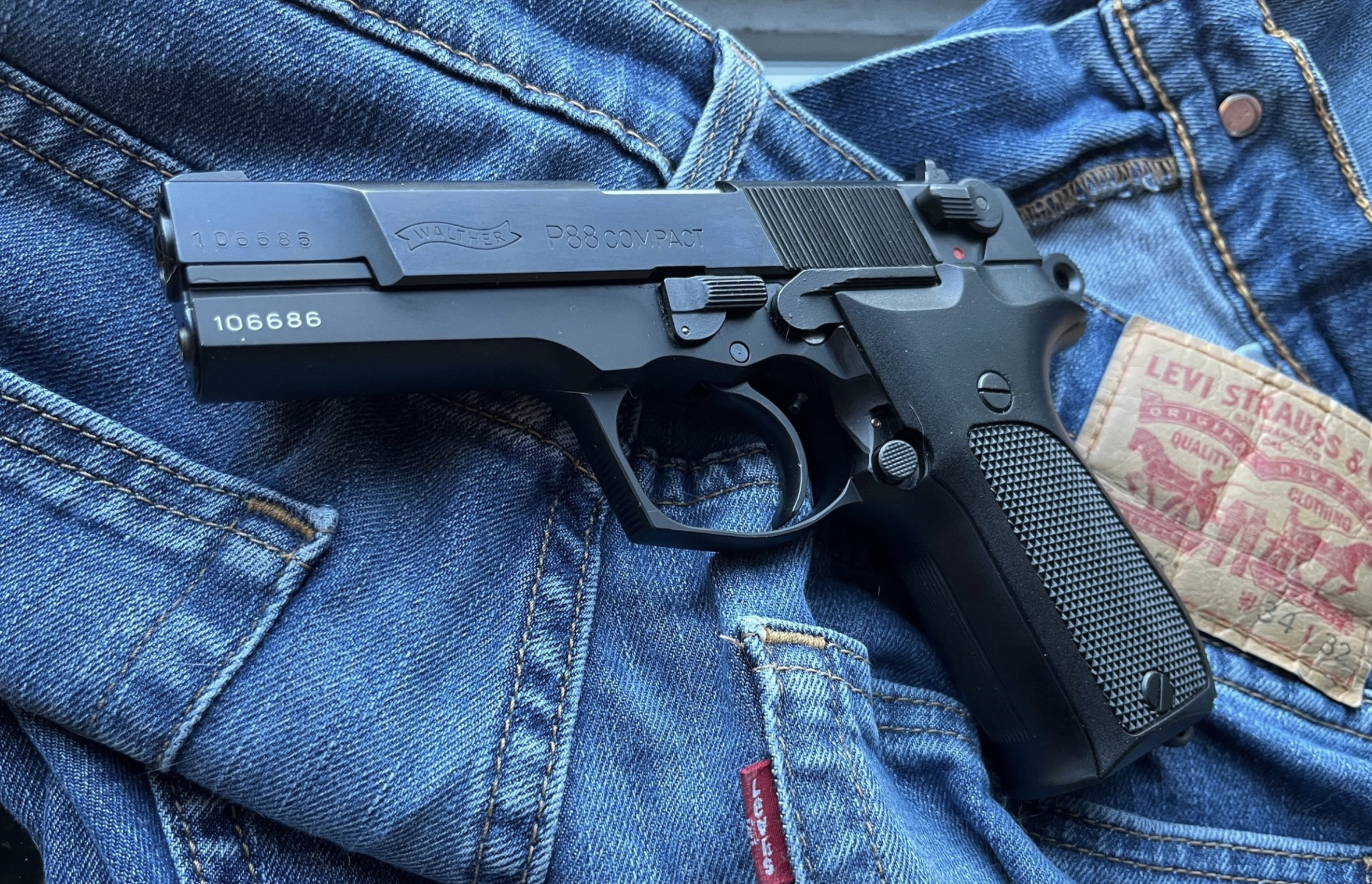 Classic - Walther P88 - by MAC - The Bangswitch
