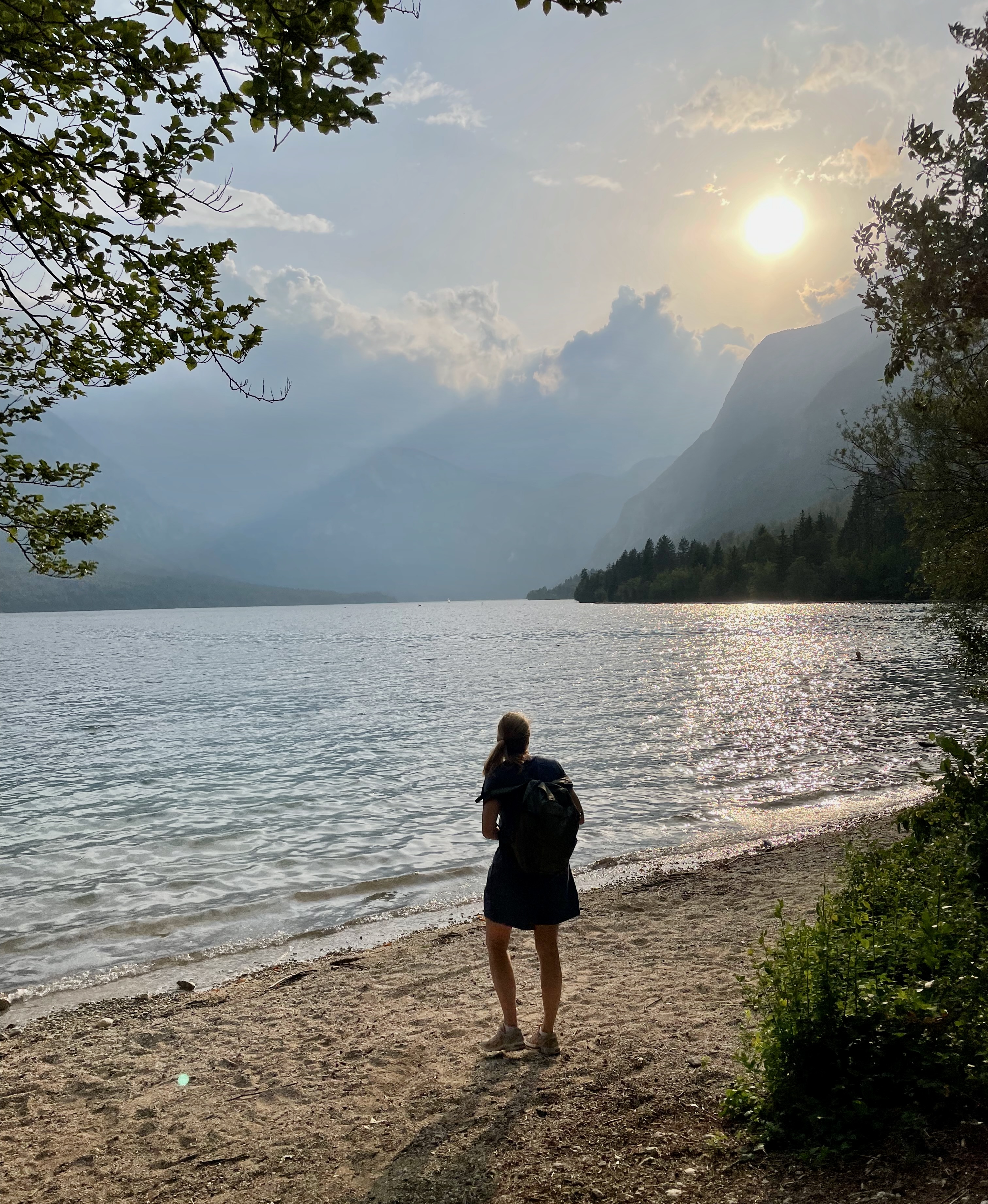 How to Make Friends in a New Country: Practical Guide for Expats