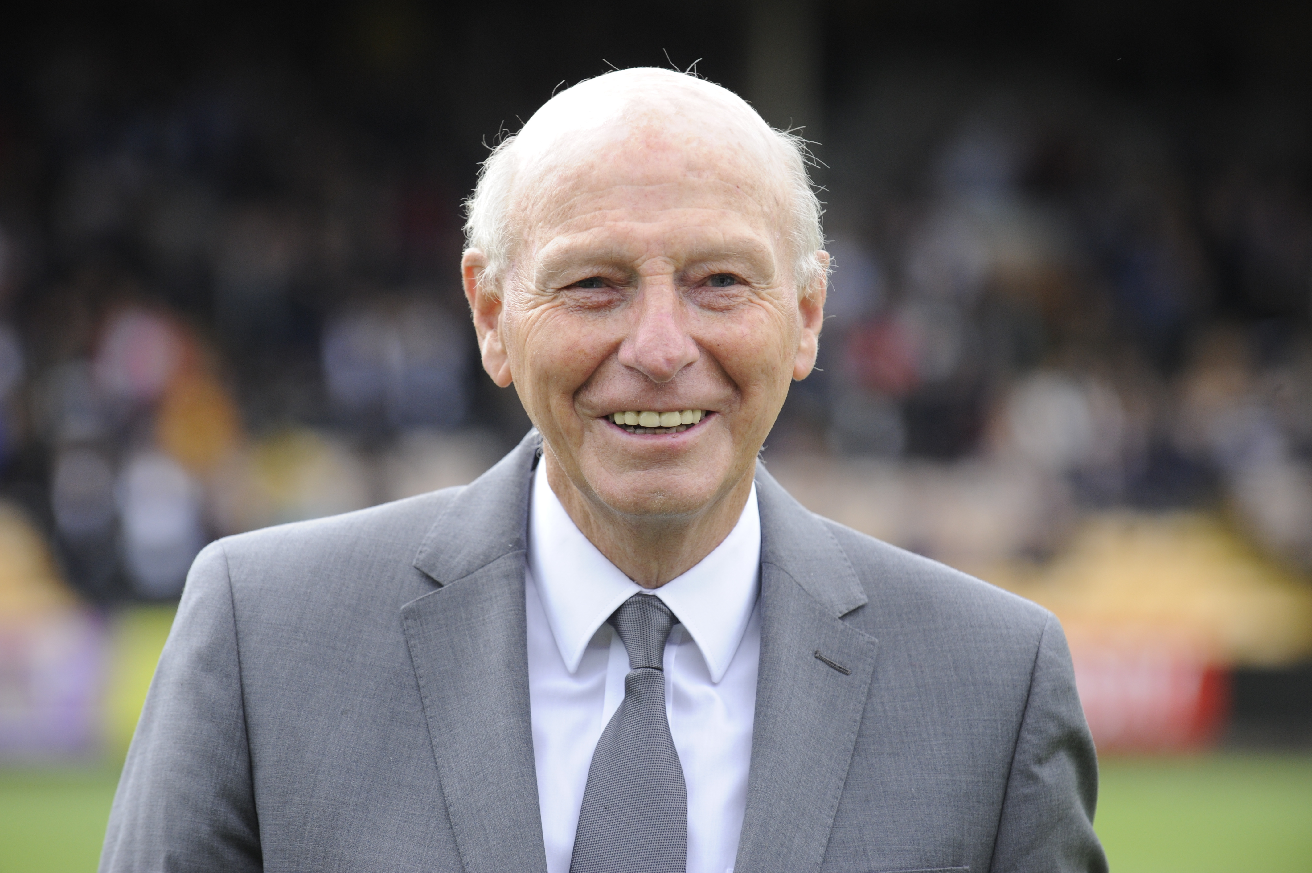 Vale fans honour their greatest manager - by Mike Baggaley