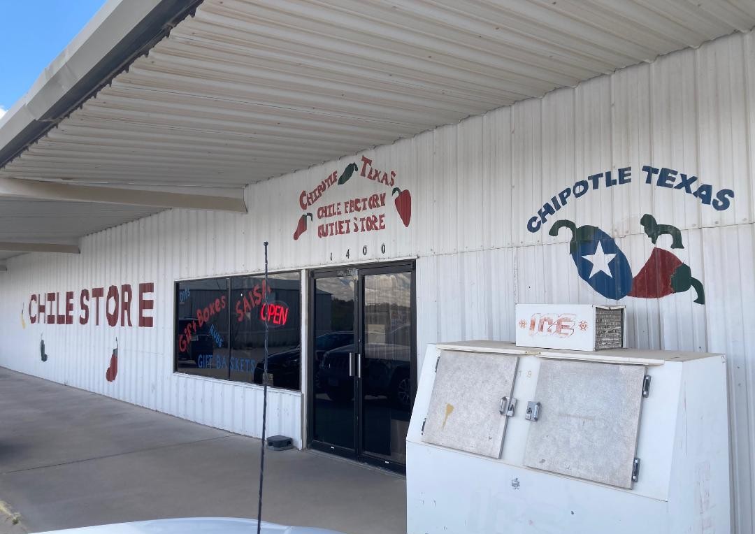 A Texas border town - by Greg Brownell