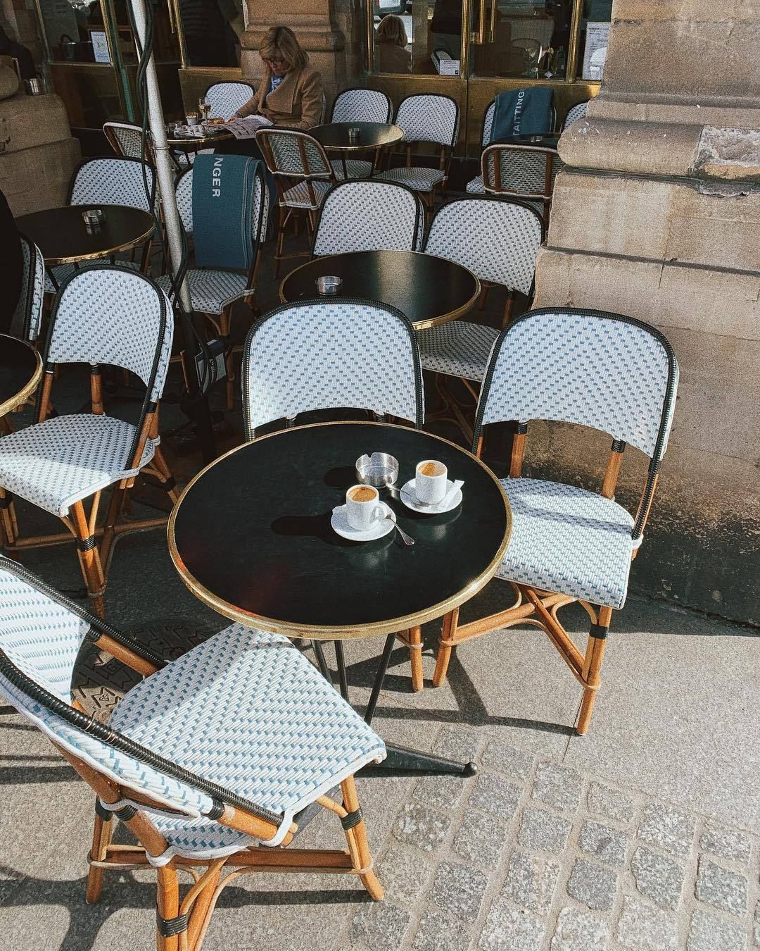 23 PERFECT PORTAL PLACES - by Michelle Pellizzon Lipsitz