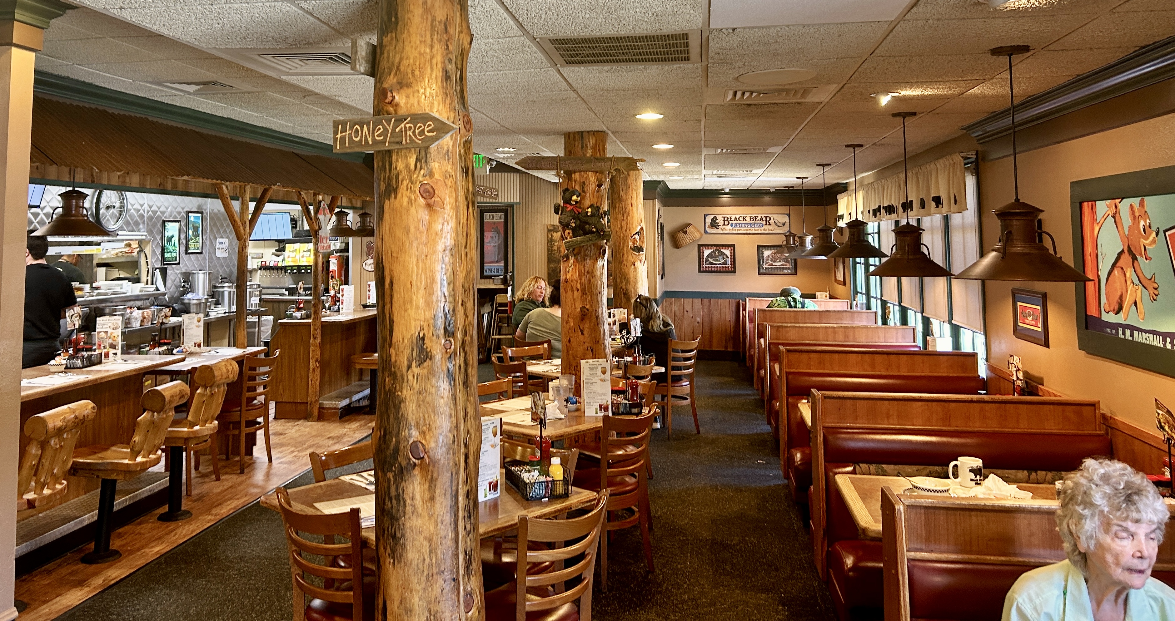 Davis’ Black Bear Diner going into permanent hibernation