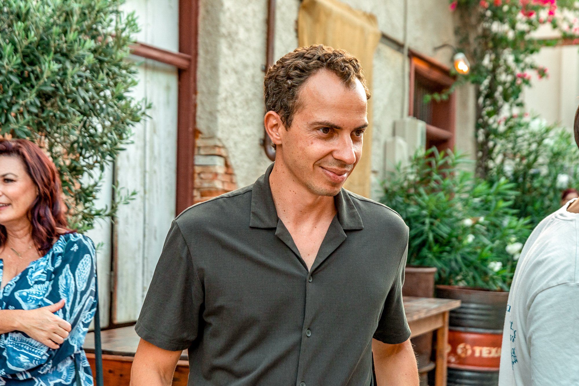 Boundless Life: The Family-Centric Future of Digital Nomadism