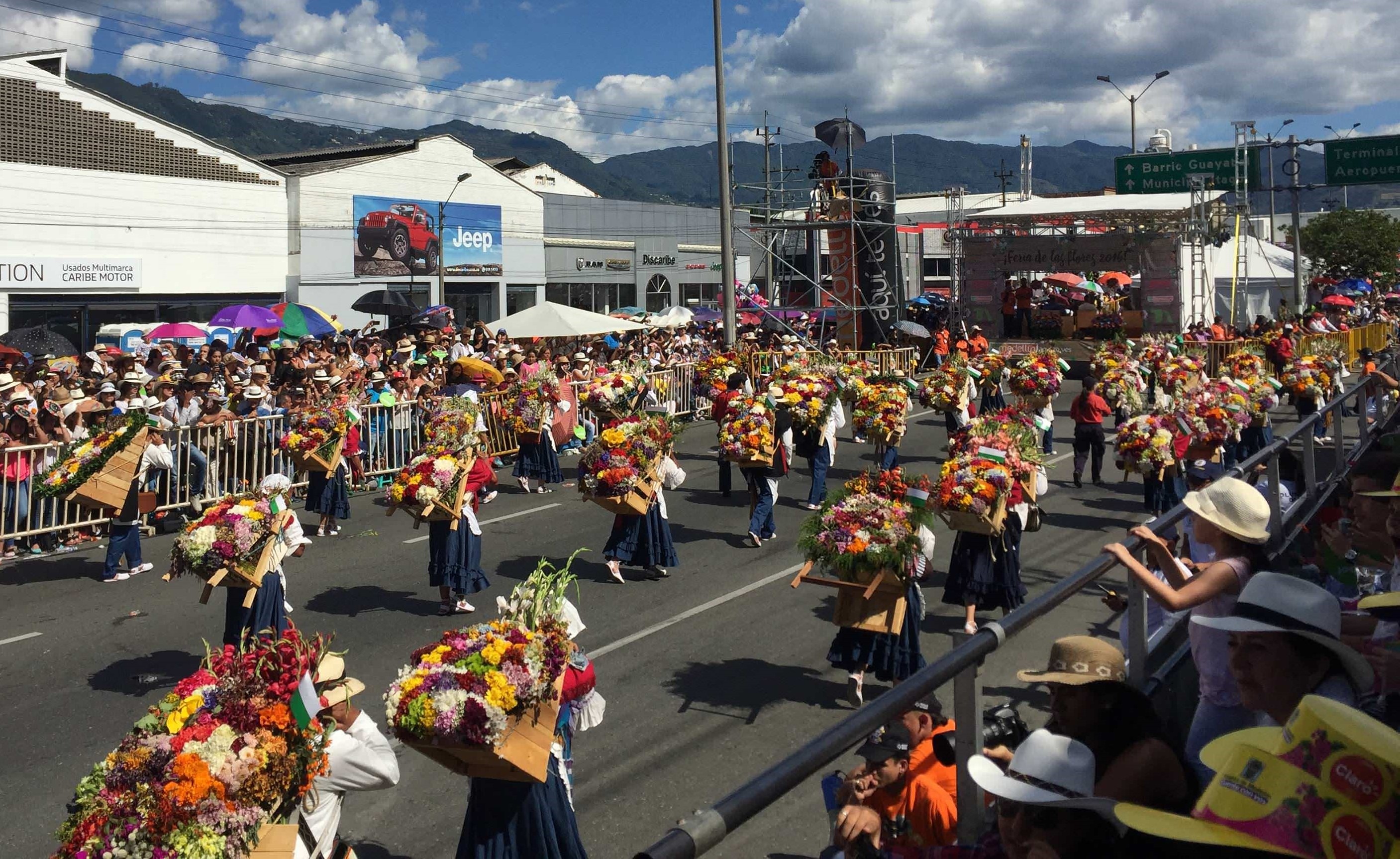 Feria de las Flores 2024 guide - Medellingles