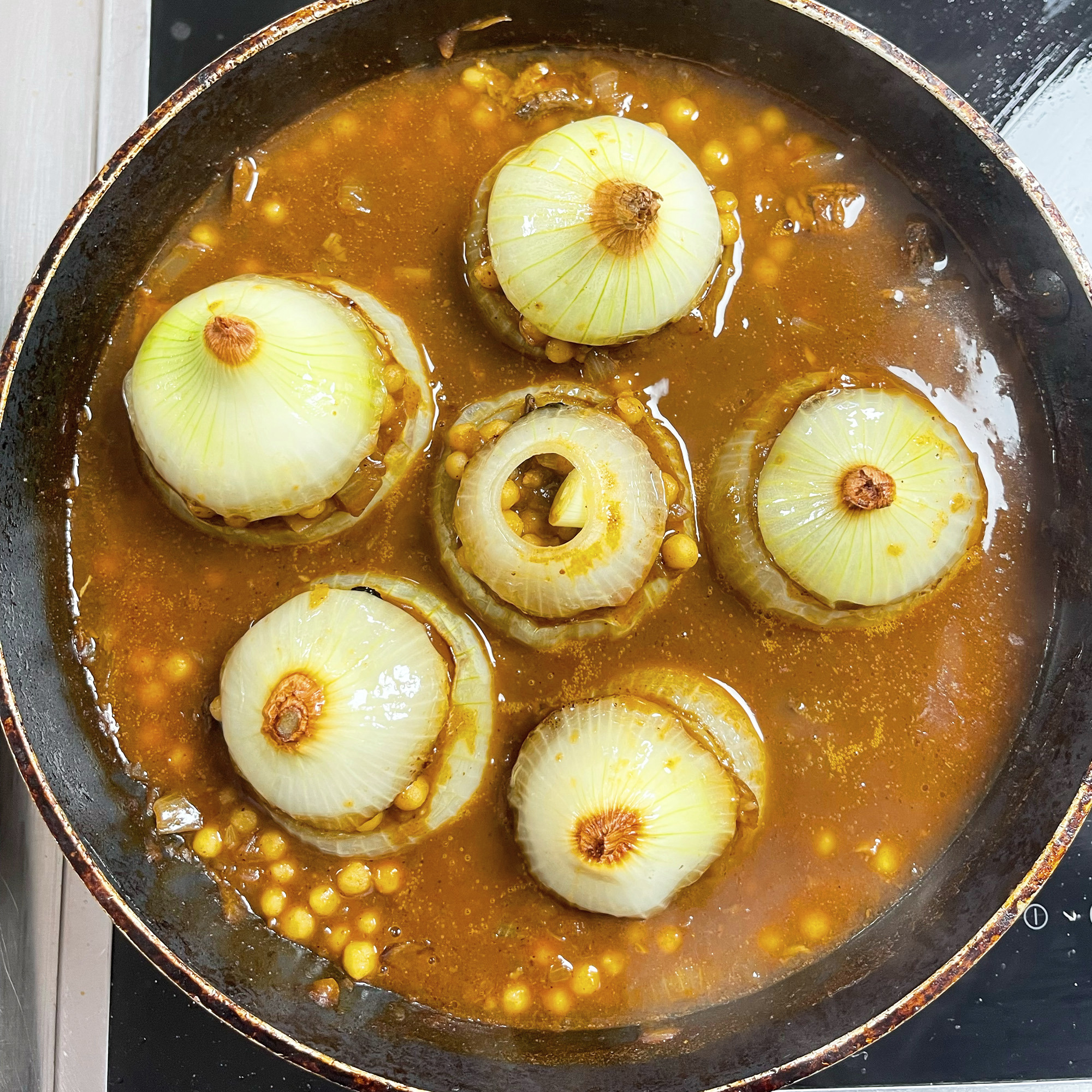 Stuffed Onions with Moghrabieh (or couscous)