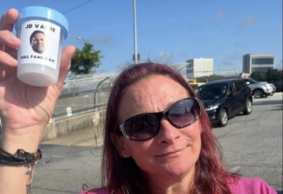 “JD Vance jizz cups” — and other scenes from the Great Republican ...