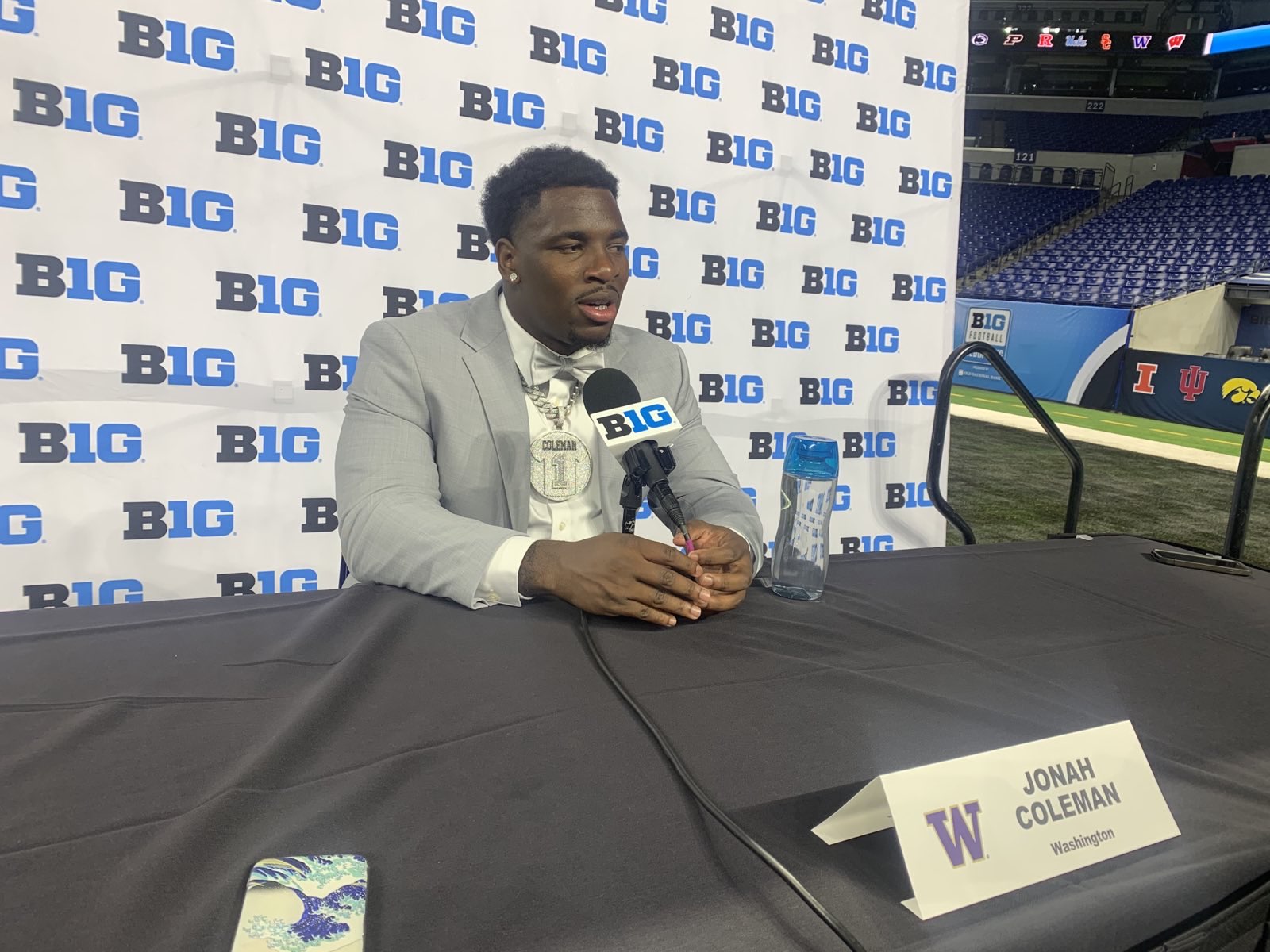 Why Jonah Coleman and Denzel Boston are choosing Washington over the portal