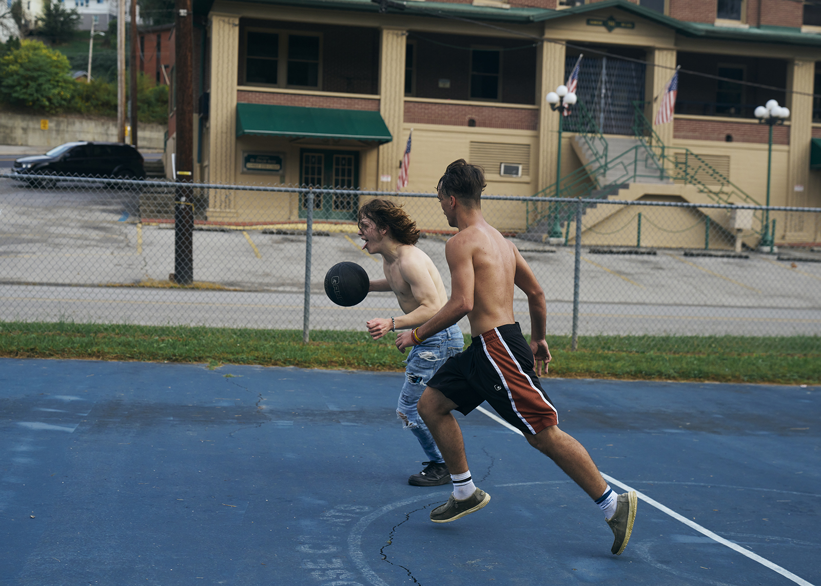 Opioids Decimated a Kentucky Town. Ex-Addicts Are Saving It.